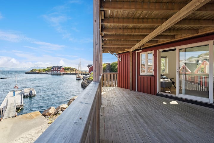 Stor Rorbu Med Høy Standard - Stamsund
