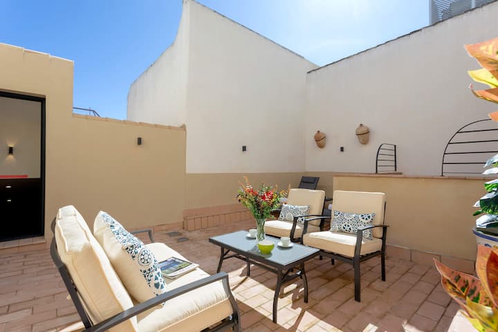 Luxury Apartment Near Cathedral.rodrigo Caro Iv - Sevilla