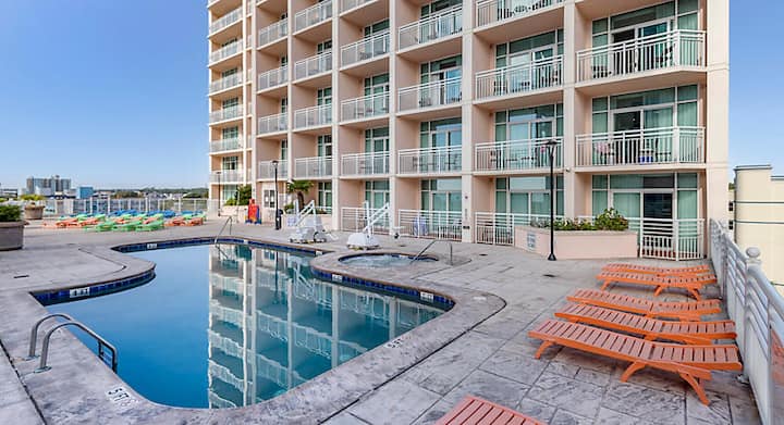 Carolina Grande Resort - 3br Suite W/ Balcony - Myrtle Beach, SC