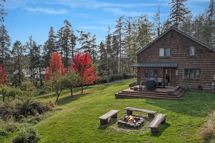 Newly Listed! Cabin-style Home. (Tfh) - Friday Harbor, WA