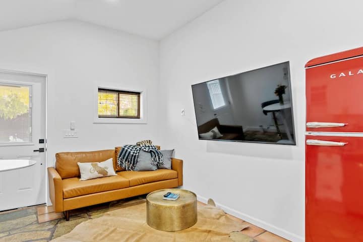 The 'Rutherford' - Calistoga In-town Apartment - Calistoga, CA