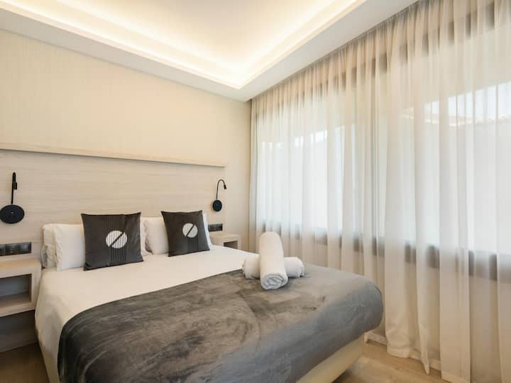 Dobo Sb20 2pax 1bth - Madrid