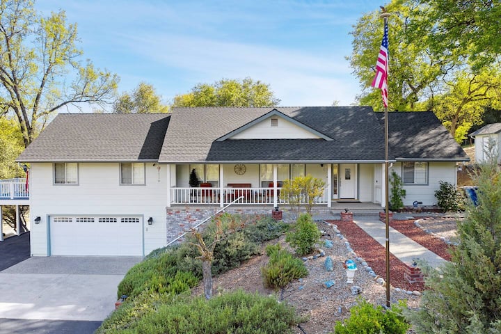 Harmony Home- Ev Charger - Oakhurst, CA