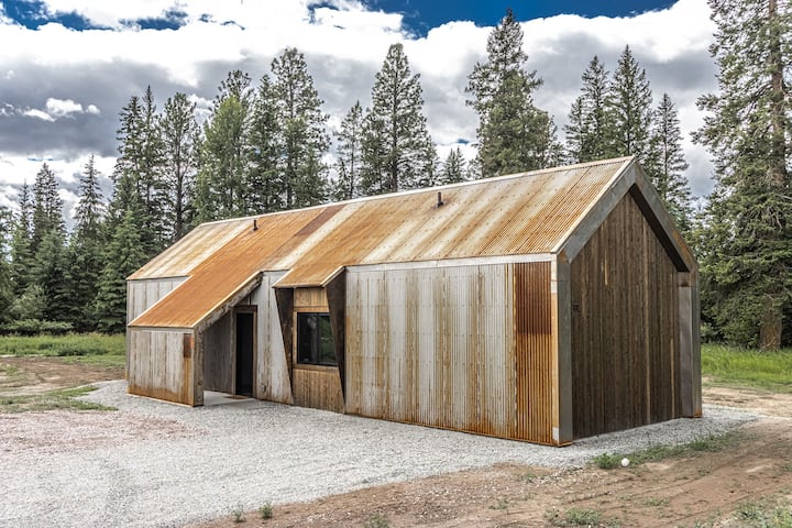 Stillwater River Cabins - Modern Rustic Getaway #2 - Montana