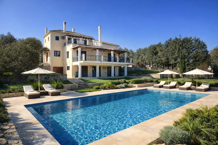 Utopia Beach Villa - Corfou