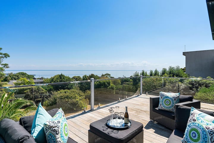 Bayview Luxury - Main St & Beach , Cosy Fireplace - Mornington