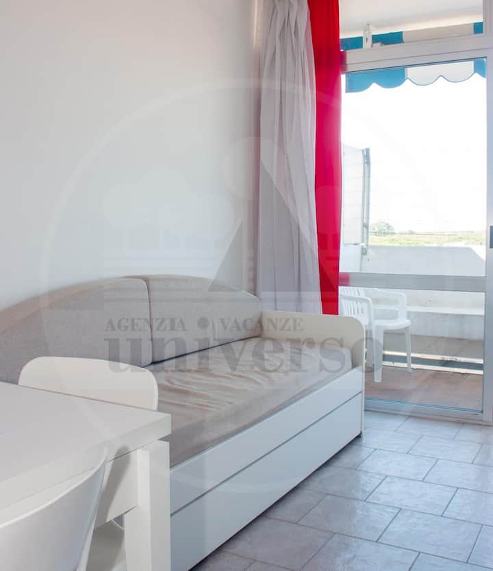 Cozy Apartment With Pool In Res.plaza - Eraclea Mare