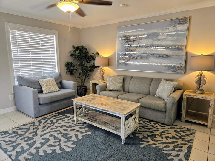 Pet Friendly Southern Breeze #8- Free Daily Activi - Perdido Key, FL