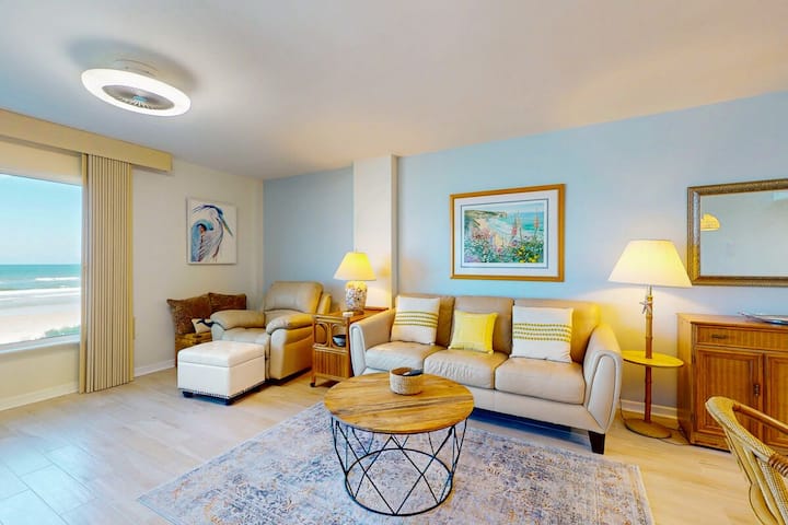 3br Oceanfront Condo With Pool & Views - Crescent Beach, FL