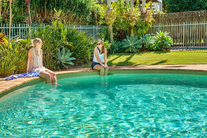 Kokomo Coastal Charm In Happy Valley - Sunshine Coast