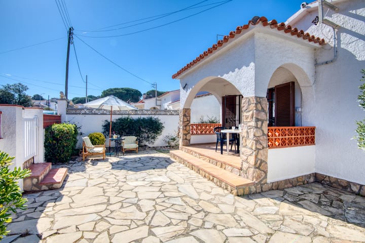 Max: Maison à L'escala En Pleine Nature - L'Escala