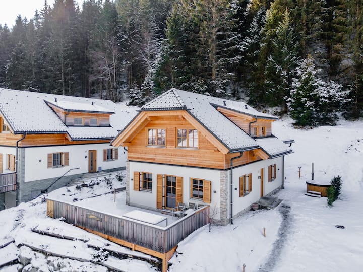 Chalet Avec Hottub, Sauna Et Grande Terrasse - Donnersbachwald