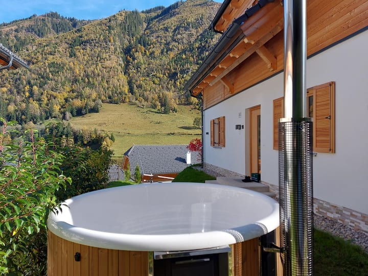 Chalet Avec Hottub, Sauna Et Grande Terrasse - Donnersbachwald