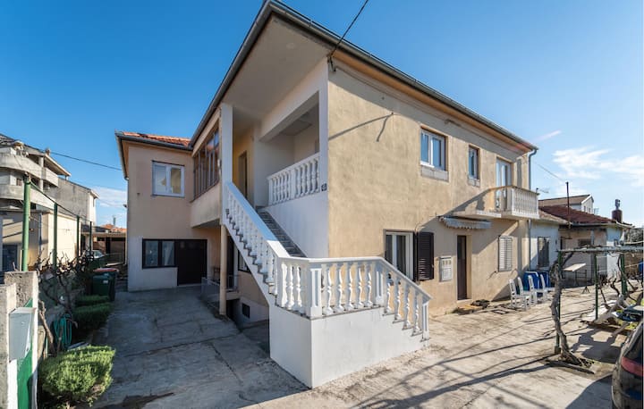 1 Bedroom Cozy Apartment In Zadar - Zadar