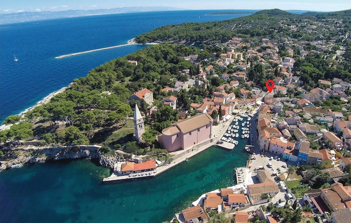 2 Bedroom Stunning Home In Veli Losinj - Veli Lošinj