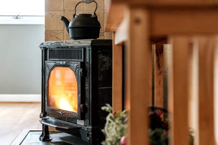 Central Stowe Condo Across From Alchemist Brewing - Stowe, VT