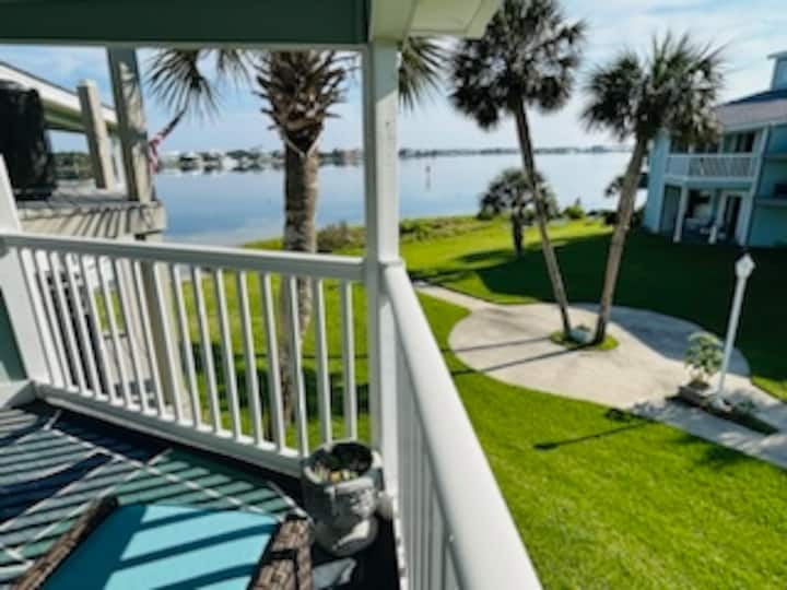 Chateau By The Bay - Sand Dollar W209 - Gulf Breeze, FL