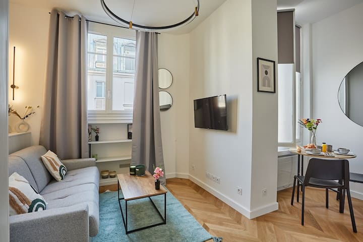 Studio  Moderne Arc De Triomphe Monceau - Paris