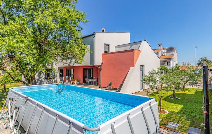 3 Bedroom Beautiful Home In Pula - Pula
