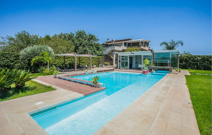 3 Bedroom Cozy Home In Rosolini - Sicily