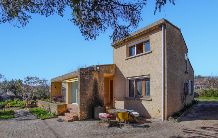 Awesome Home In Tulette With Wifi - Visan
