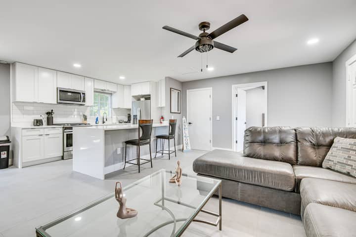 Cocoa Home W/ Large Yard: 3 Mi To Indian River! - Cocoa, FL