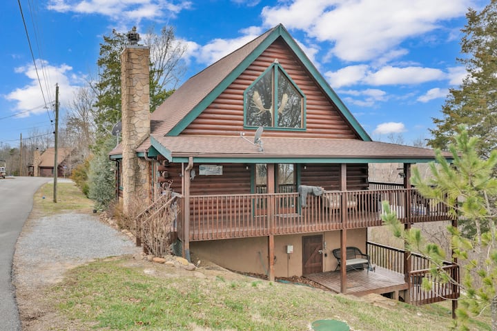 Moosehead Lodge – Fantastic Cabin At Lake Douglas! - Douglas Lake, TN