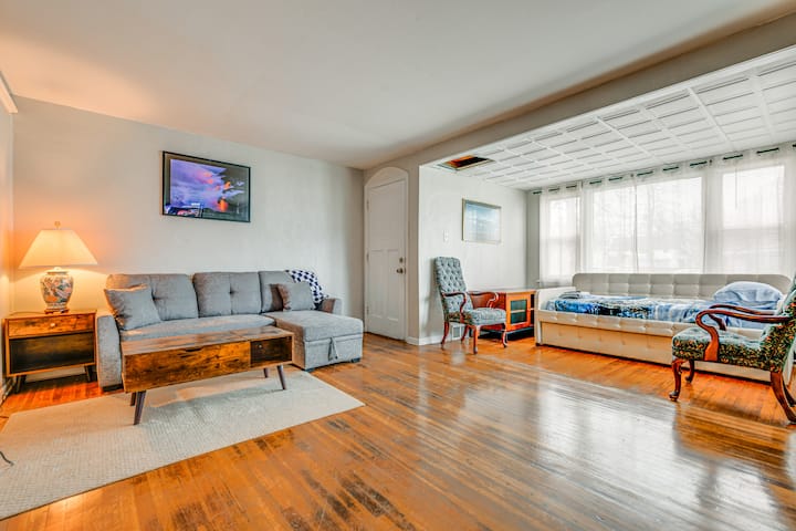 6 Mi To Dtwn Attractions: Buffalo Apartment! - Buffalo, NY
