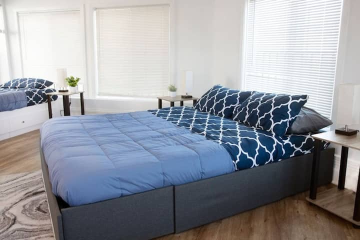 Cozy 3-bed Private Room | Koreatown Near Dtla - Beverly Hills, CA
