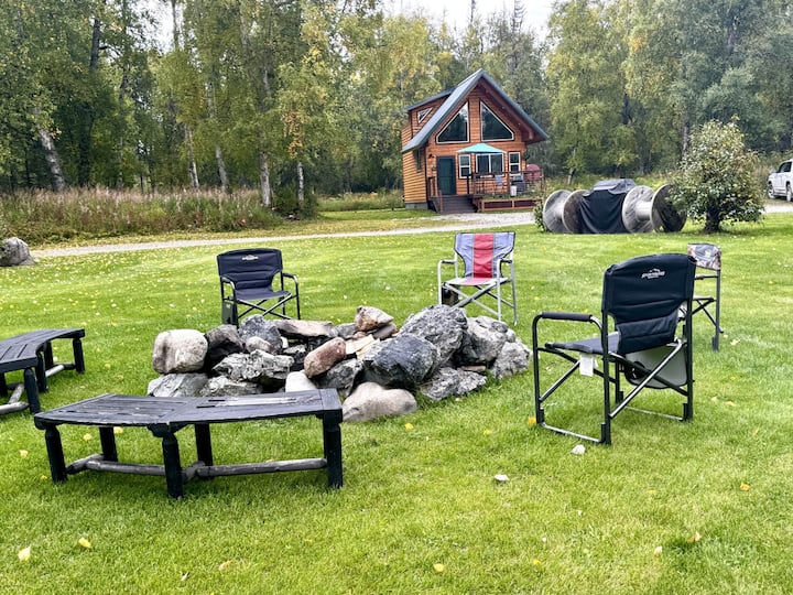 Private, Peaceful Cabin In The Woods - Alaska