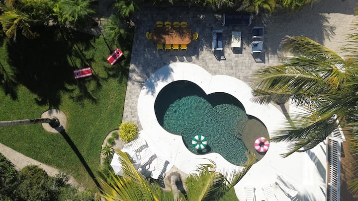 Large Home, Private Pool, Arcade Lounge And Beach - Sarasota