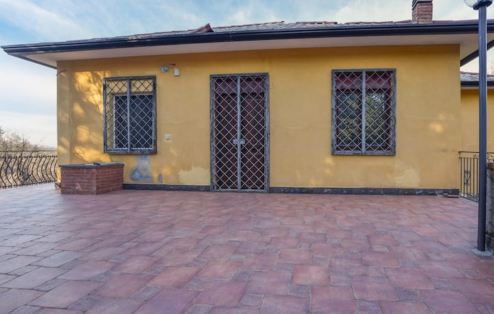 Stunning Home In Linguaglossa With Wifi - Linguaglossa