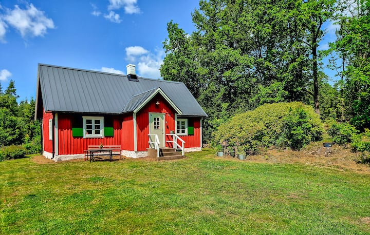 2 Bedroom Nice Home In Tyringe - Tyringe