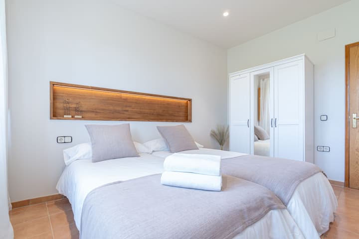 Gîte Rural Avec Piscine Et Jardin à Alt Empordà - - Espagne