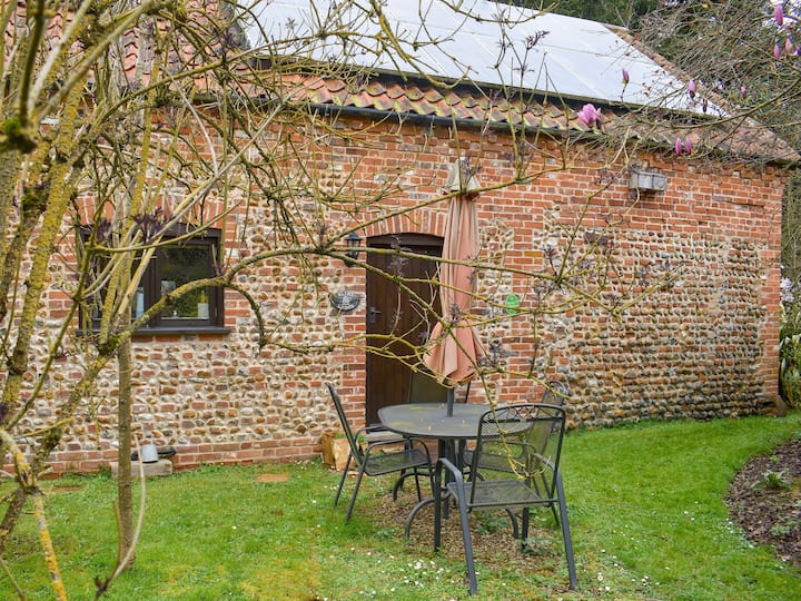 Uk46714 - Flint Lodge - Holt