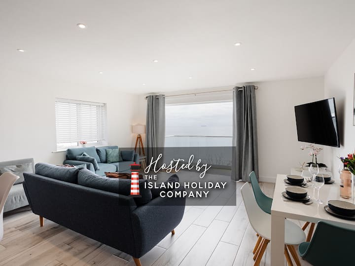 The Bay-luxury Sandown Bay Clifftop - Robin Hill, Newport