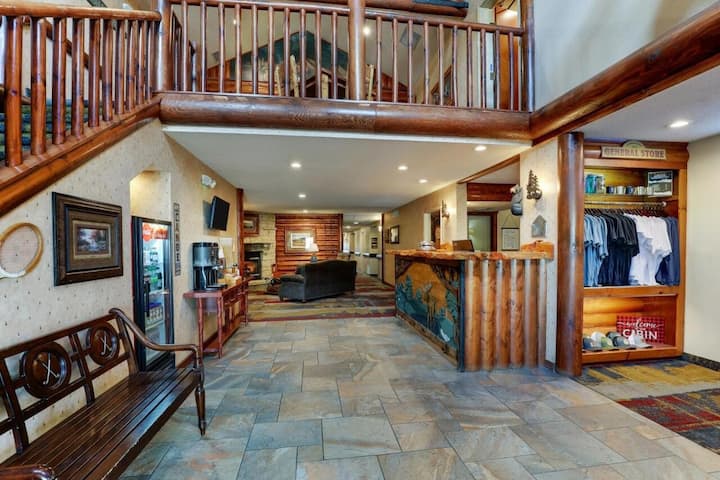 Galena Experience: Rustic Theme, Pool | 3 Units - Galena