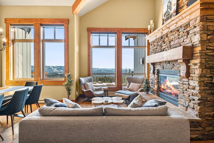 Lonestar | Private Hot Tub & Ski In/ski Out - Big White Ski Resort, BC