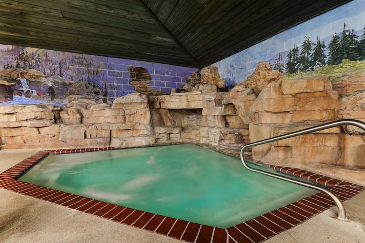 Stoney Creek Deluxe 2 Double, Lodge-like | 3 Units - Quincy, IL