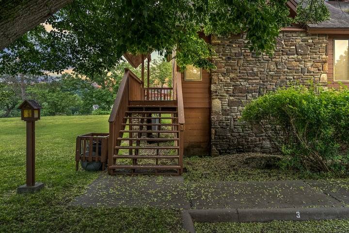 Lakeview In The Ozarks Near Eureka Springs, Ar - United States