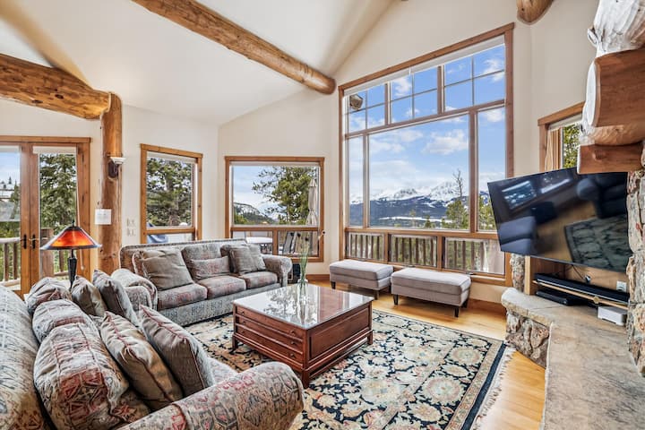 Dunkin Hill Lodge: Views-shuttle Access-hot Tub. - Breckenridge, CO