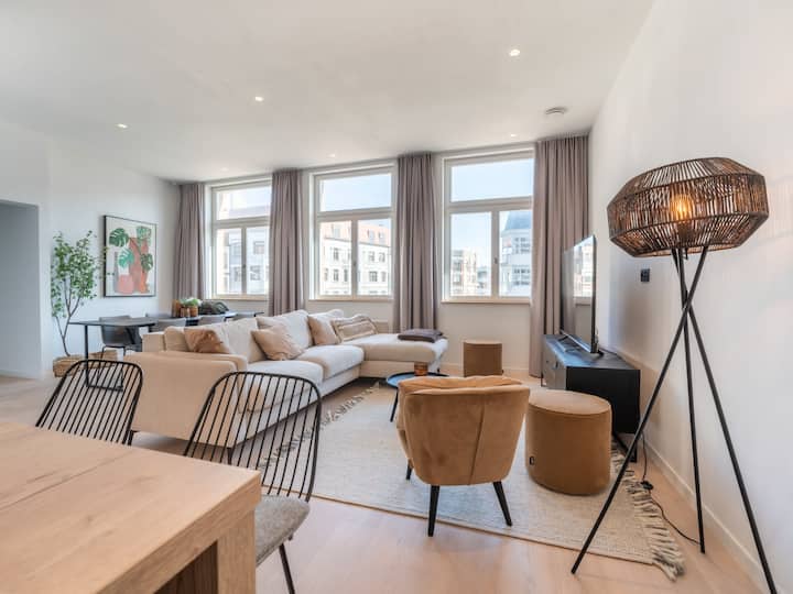 Historical And Spacious "La Tourelle Ii" - Blankenberge