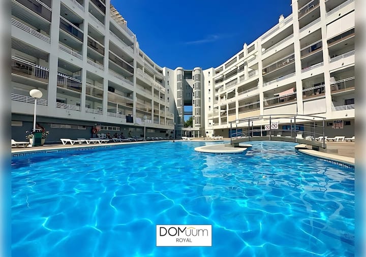 Domuum Holidays - Royal Deluxe - Cambrils