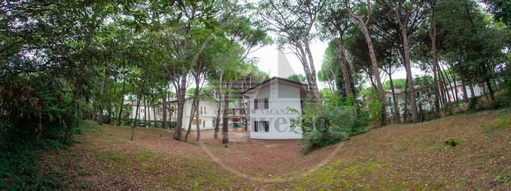 Cozy Apartment In Pineta-villa Braies. - Eraclea Mare