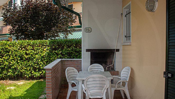 Cozy Apartment With Pool In Marco Polo - Eraclea Mare