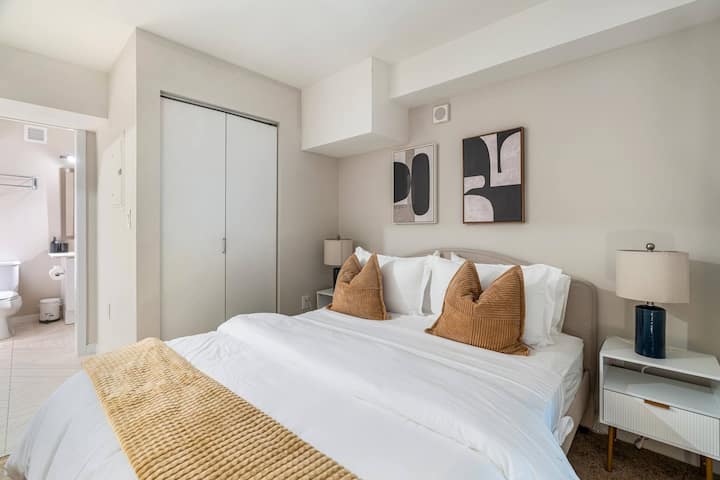 Cbd/otr Gym, Pool, Rooftop, 5 Min Walk To Stadiums - Cincinnati, OH