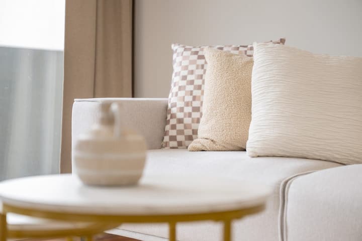 @Chic 2br Canberra Cbd Retreat With 2 Free Parking - Belconnen