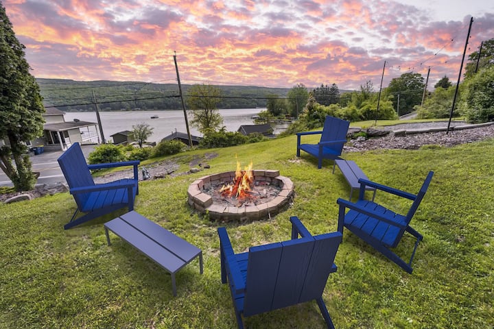 Hot Tub * Movie Theater * Lakefront Dock * Views - Skaneateles Lake