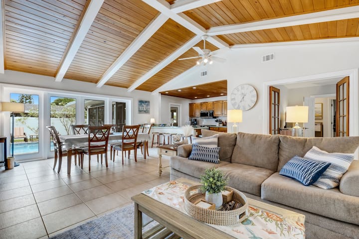 Sandy Retreat | Spacious Pool Home • Near Beach - Clearwater, FL