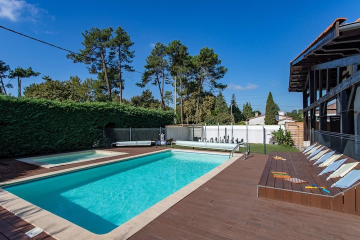 La Maison Du Bonheur Ares, 30pers Avec Piscine - Andernos-les-Bains